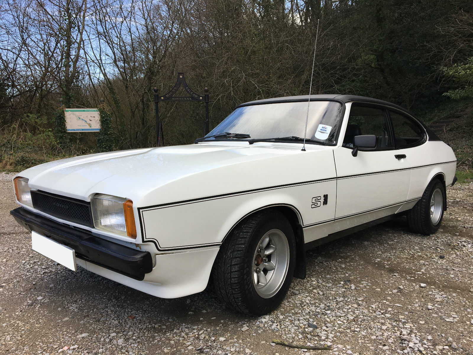 Capri Bilder - 1977 Ford Capri MkII 3000S